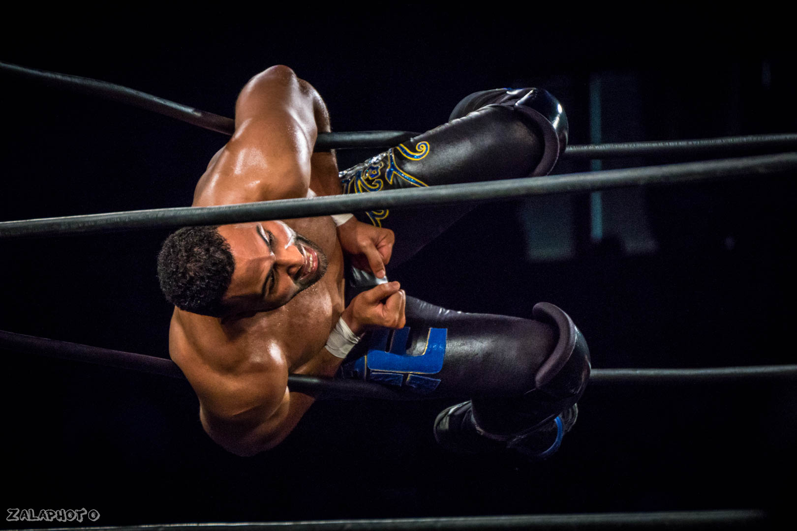 Zalaphoto Wrestling Photography » Rocky Romero in ropes